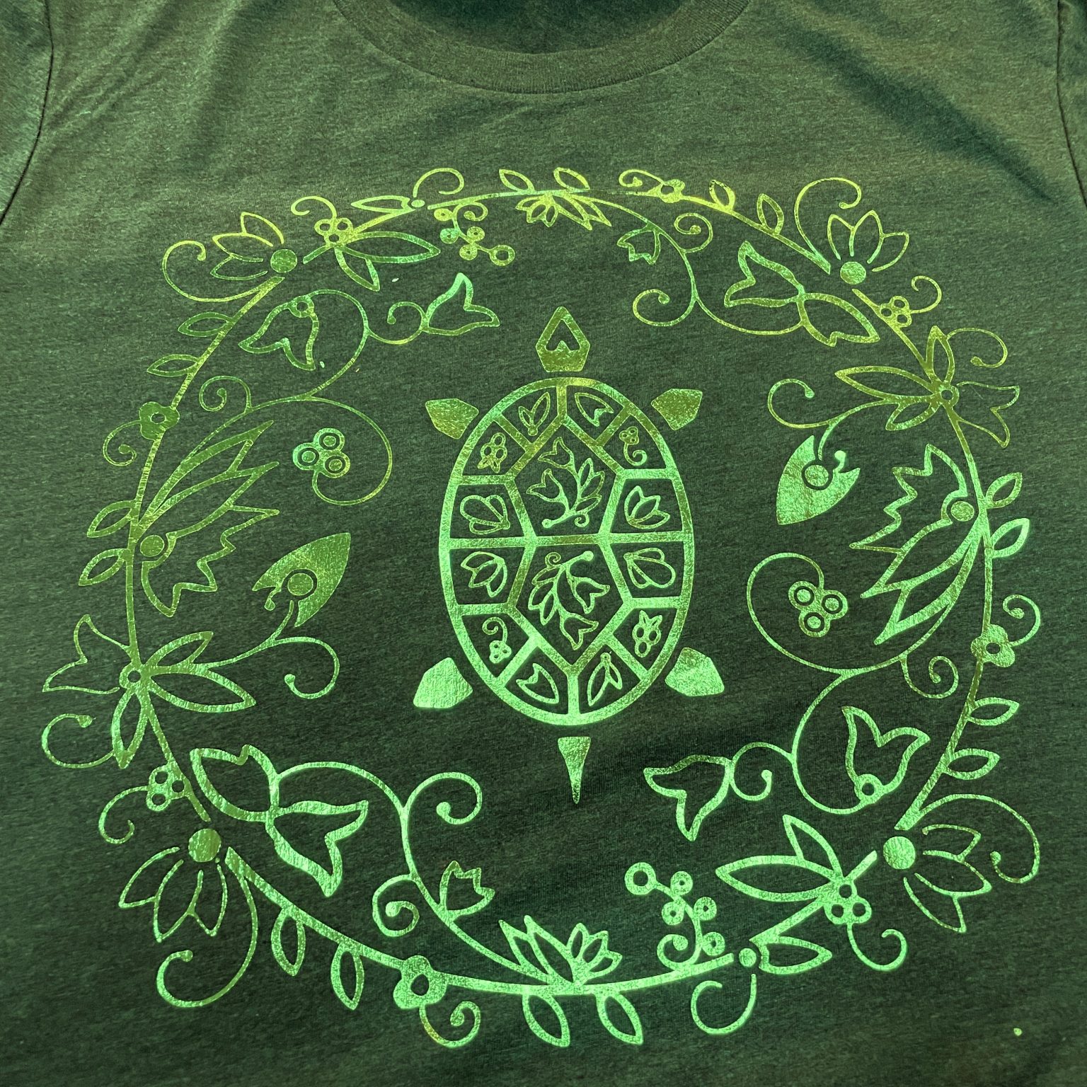 Mikinak – Arielle Strong Wagner